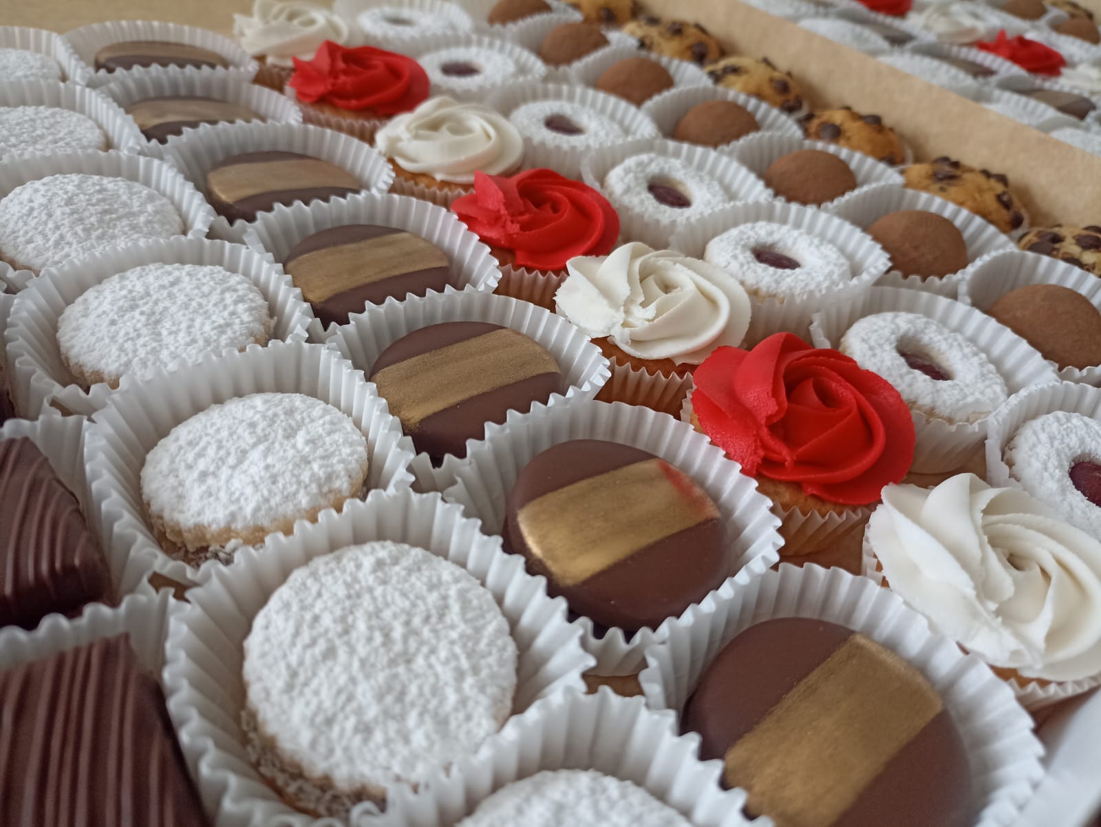 Postrecitos Viña | Mini Pastelitos: Alfajores, Brownies, Cupcakes y más